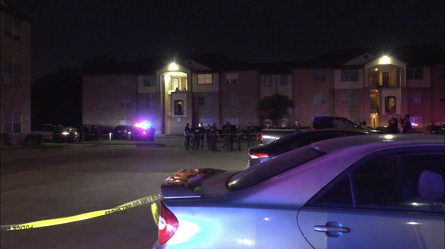 HPD officer kills armed teenager after gun toting social media post