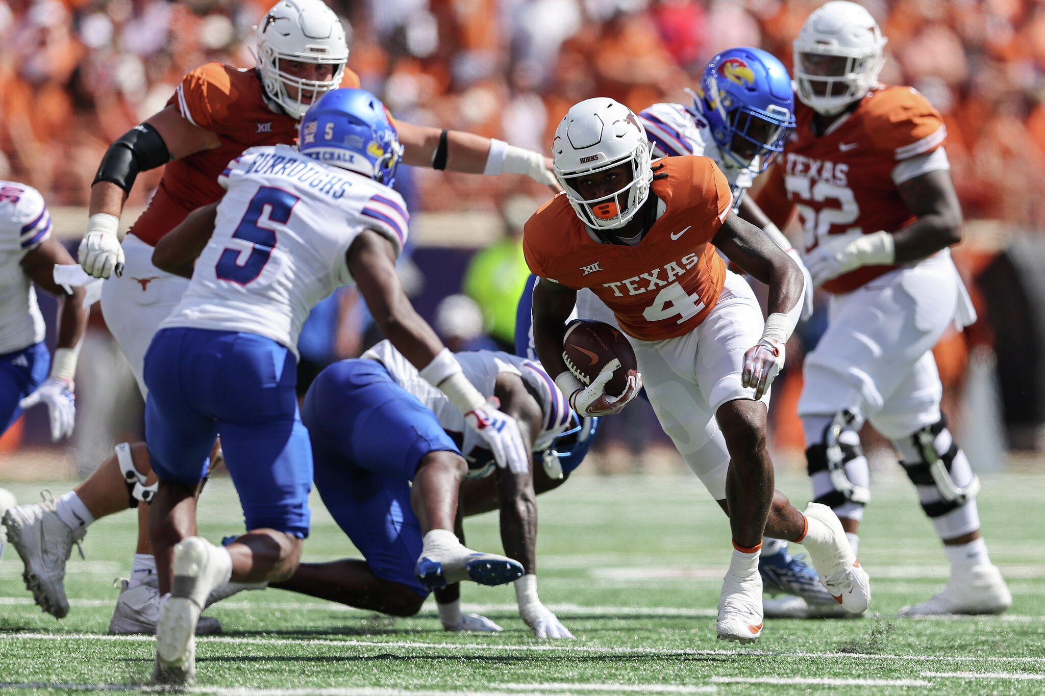 Texas football: Longhorns gain votes in Associated Press football poll