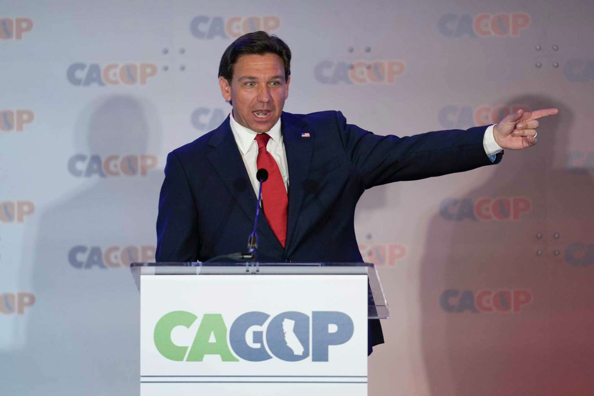 Ron DeSantis wields S.F. ‘poop map’ in debate with Gavin Newsom