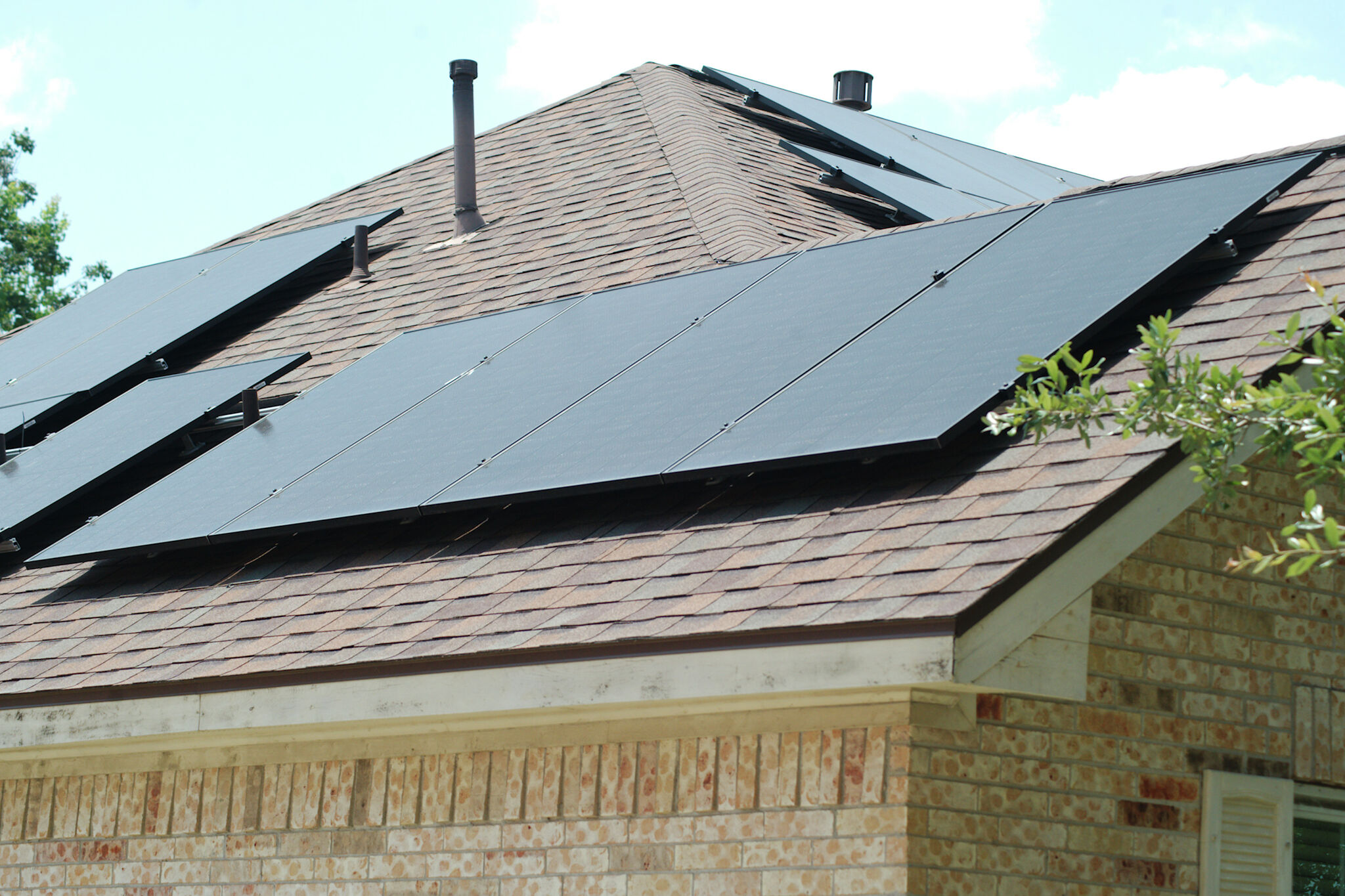 Houston Sunnova inks $3B DOE deal to expand access to rooftop solar