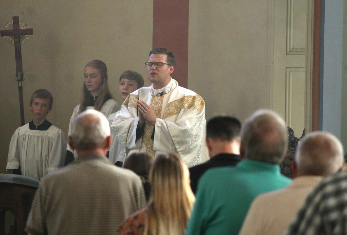 Michigan Historic Site marker dedicated for Manistee church