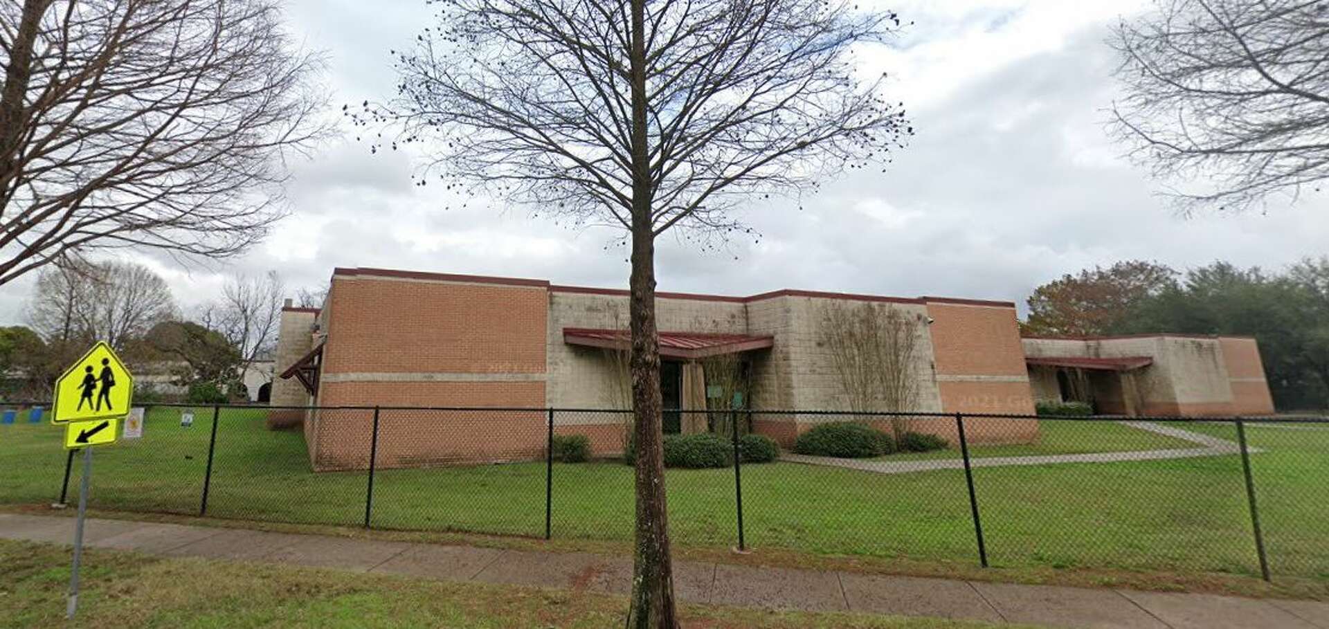 HISD special education student found walking on busy road