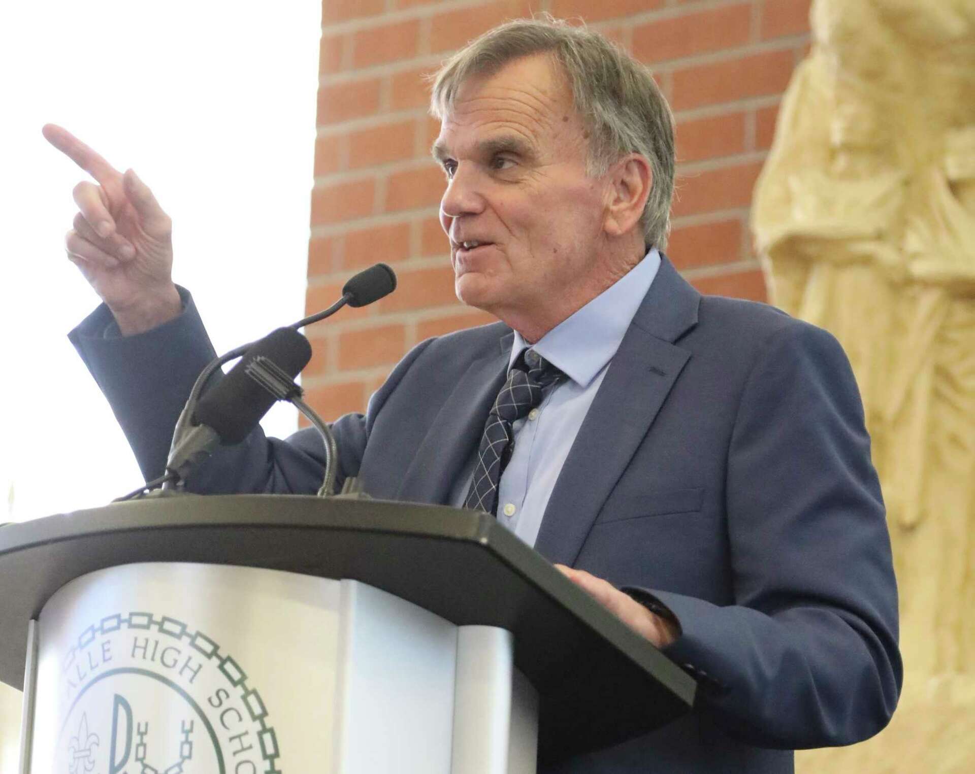 De La Salle honors Ladouceur and Eidson, cornerstones of a dynasty