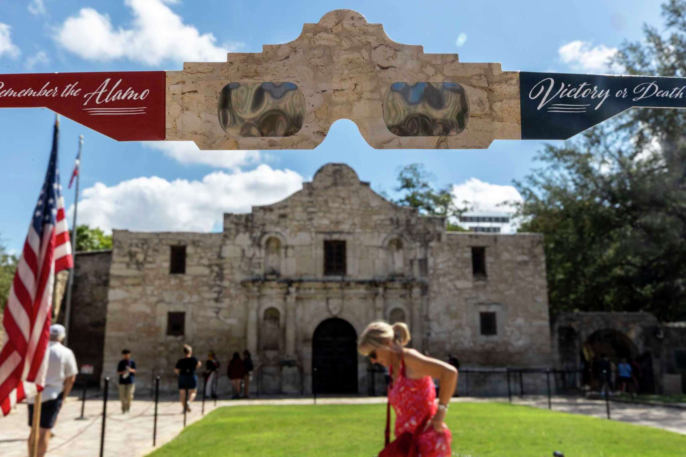 Hill Country prepares to be ‘Texas Nexus’ for two solar eclipses