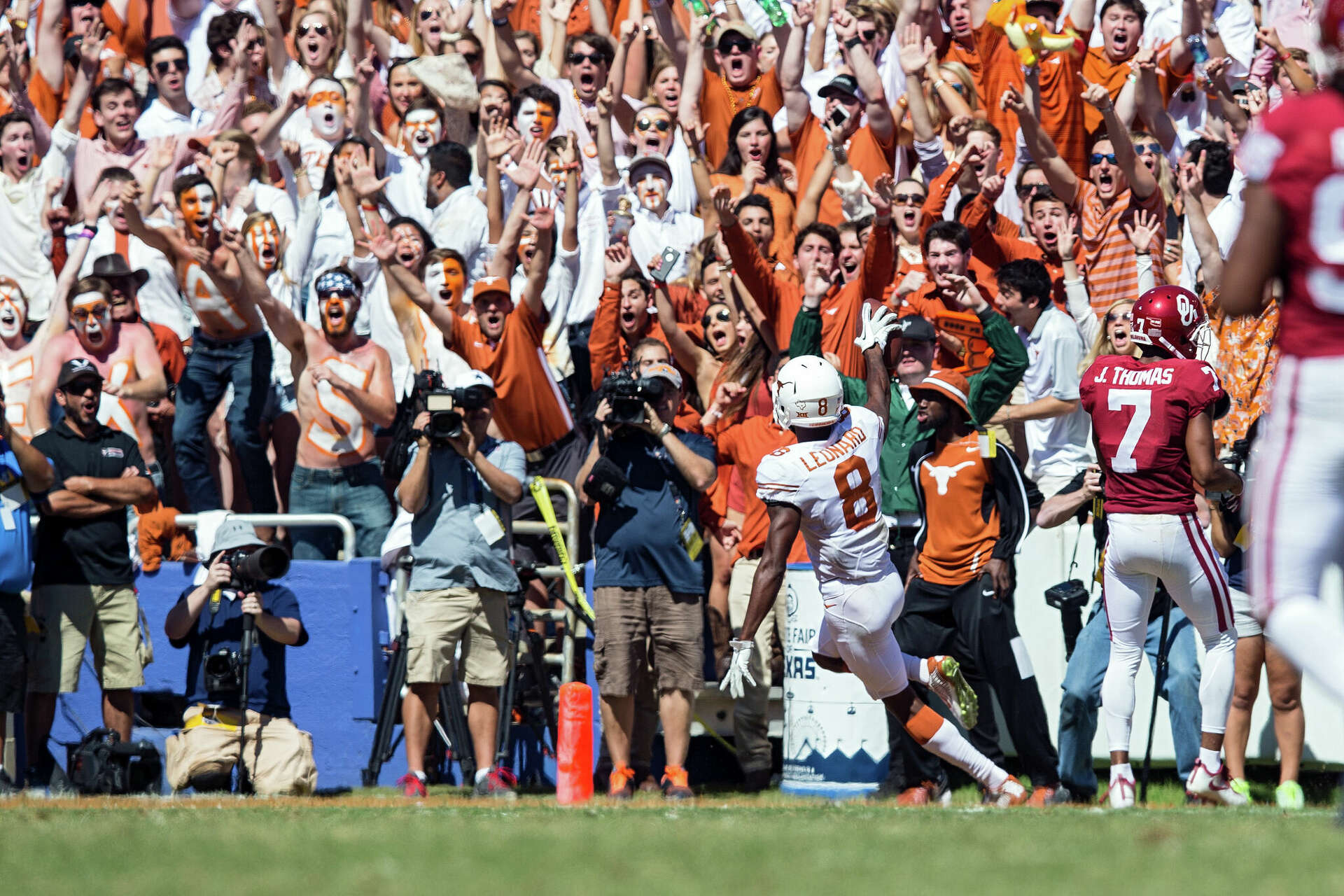 Red River Rivalry history between Texas Longhorns, Oklahoma