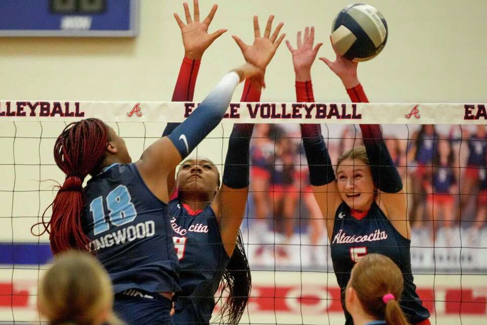 Atascocita sweeps Kingwood, keeps perfect district record intact