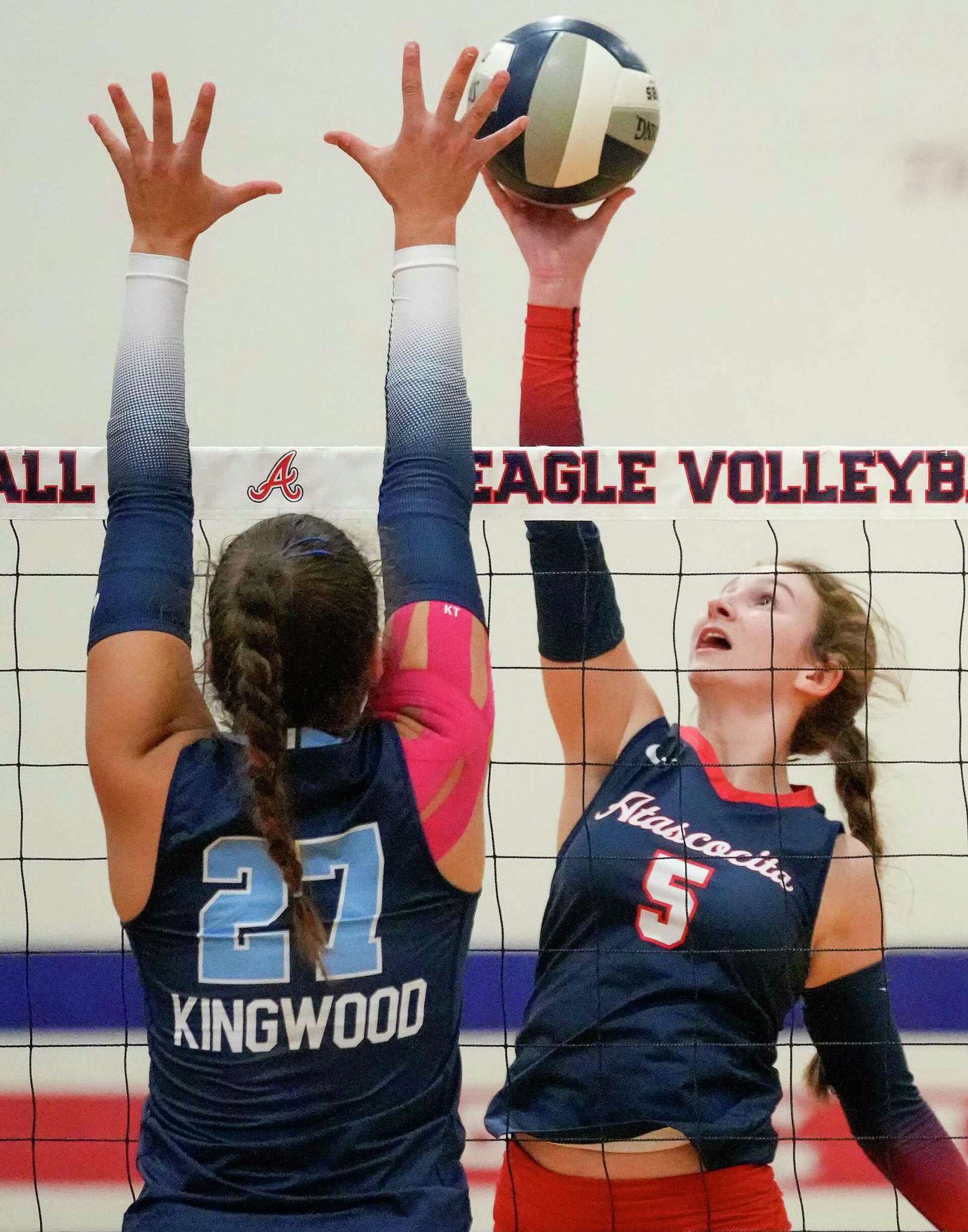 Atascocita sweeps Kingwood, keeps perfect district record intact