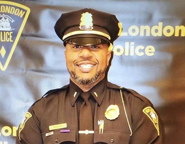 Black police lieutenant gets $570K to settle race case with New London