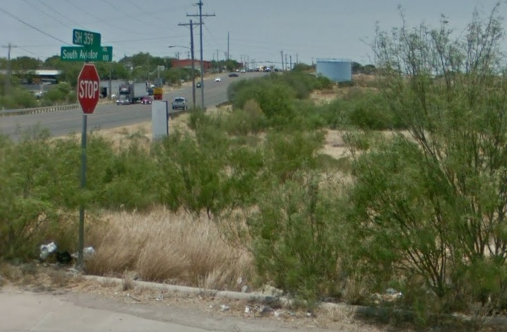 Laredo PD: Four suspects dropped off migrants with undercover officer