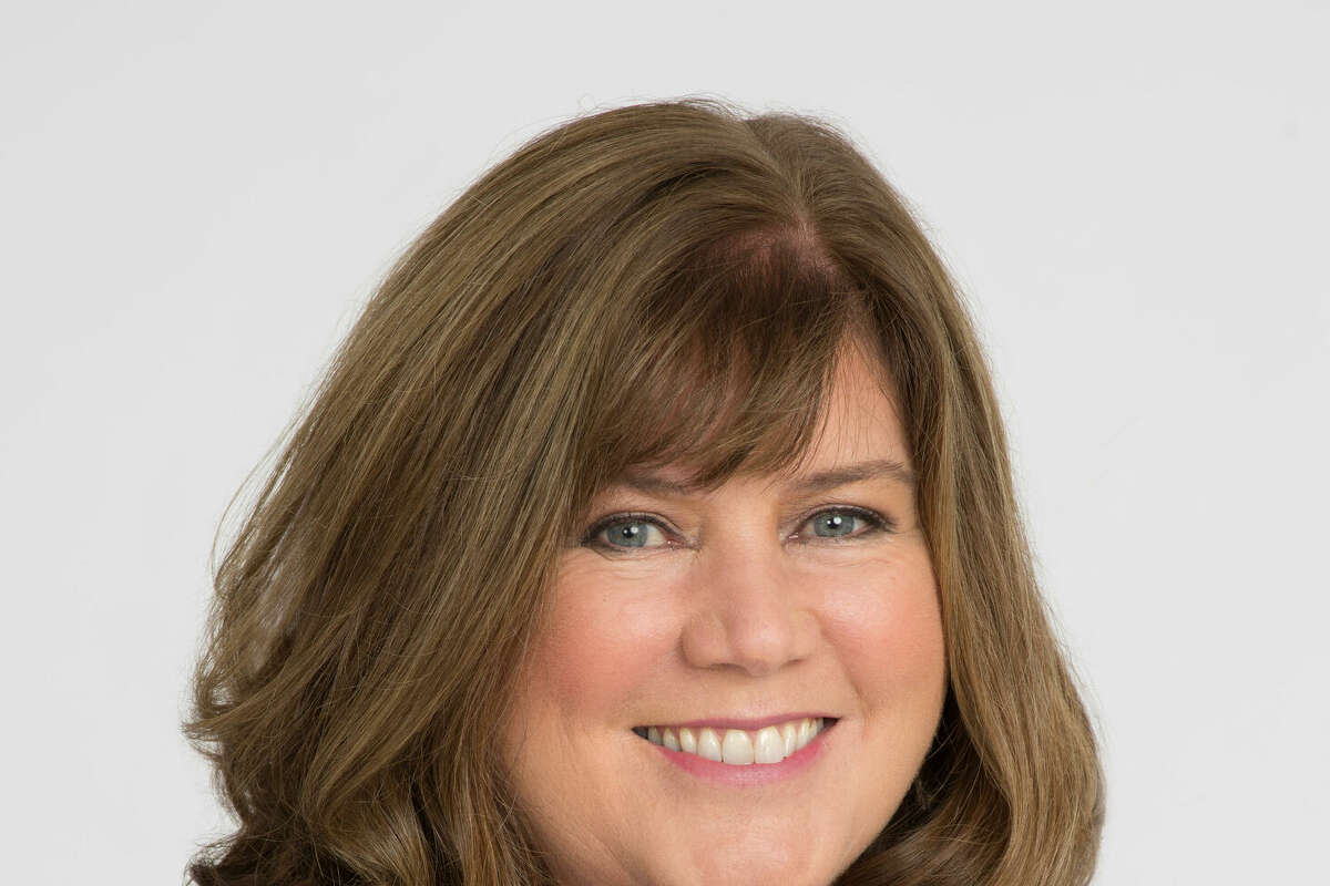 Greenwich First Selectman race: Fred Camillo vs. Laura Erickson