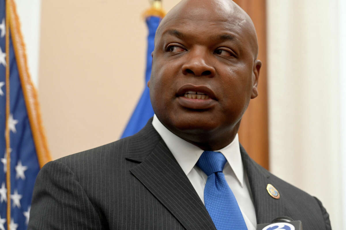 CT State Police face crisis of trust as investigations loom