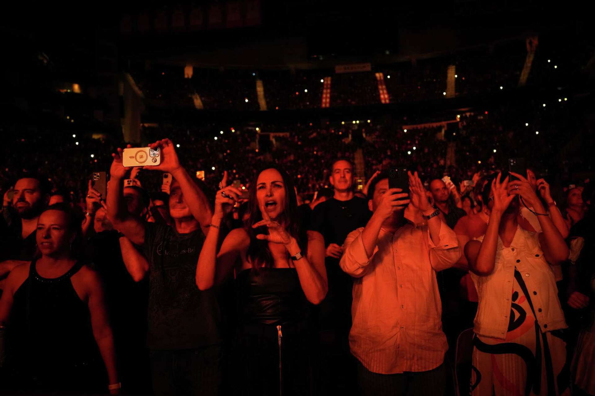 Houston concert: Pig head thrown into crowd, Martyrdom apologizes