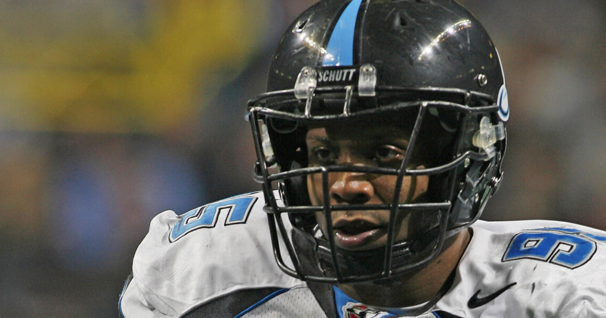 Former Dallas Cowboys player arrested for animal cruelty