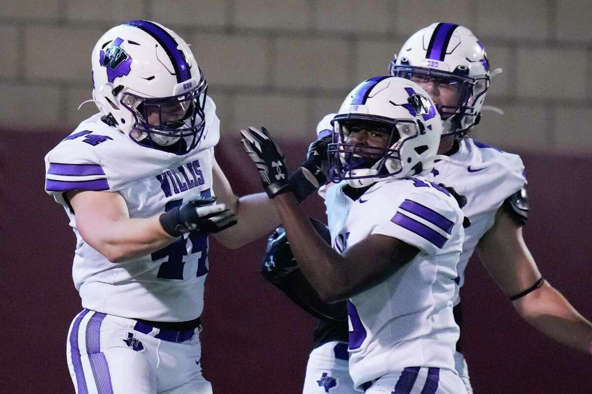 Willis Wildkats upend College Park Cavaliers to remain unbeaten