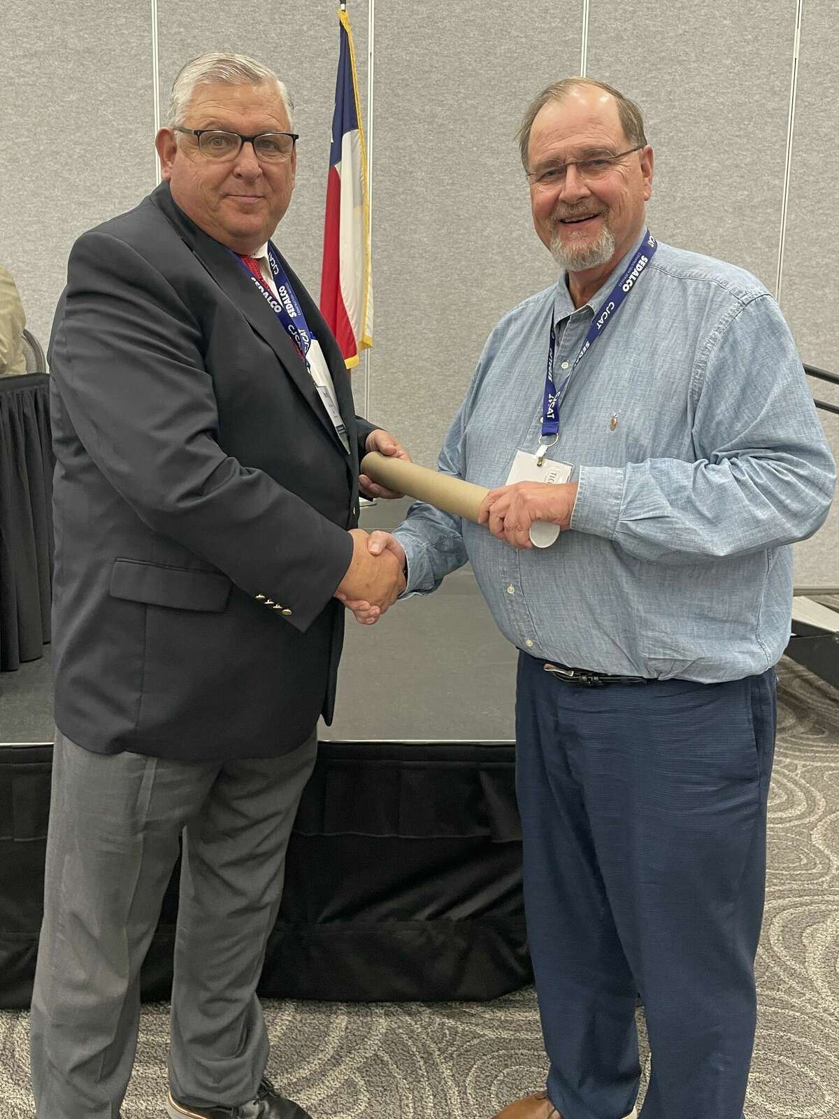 Hale County Judge David Mull recognized for completing training course