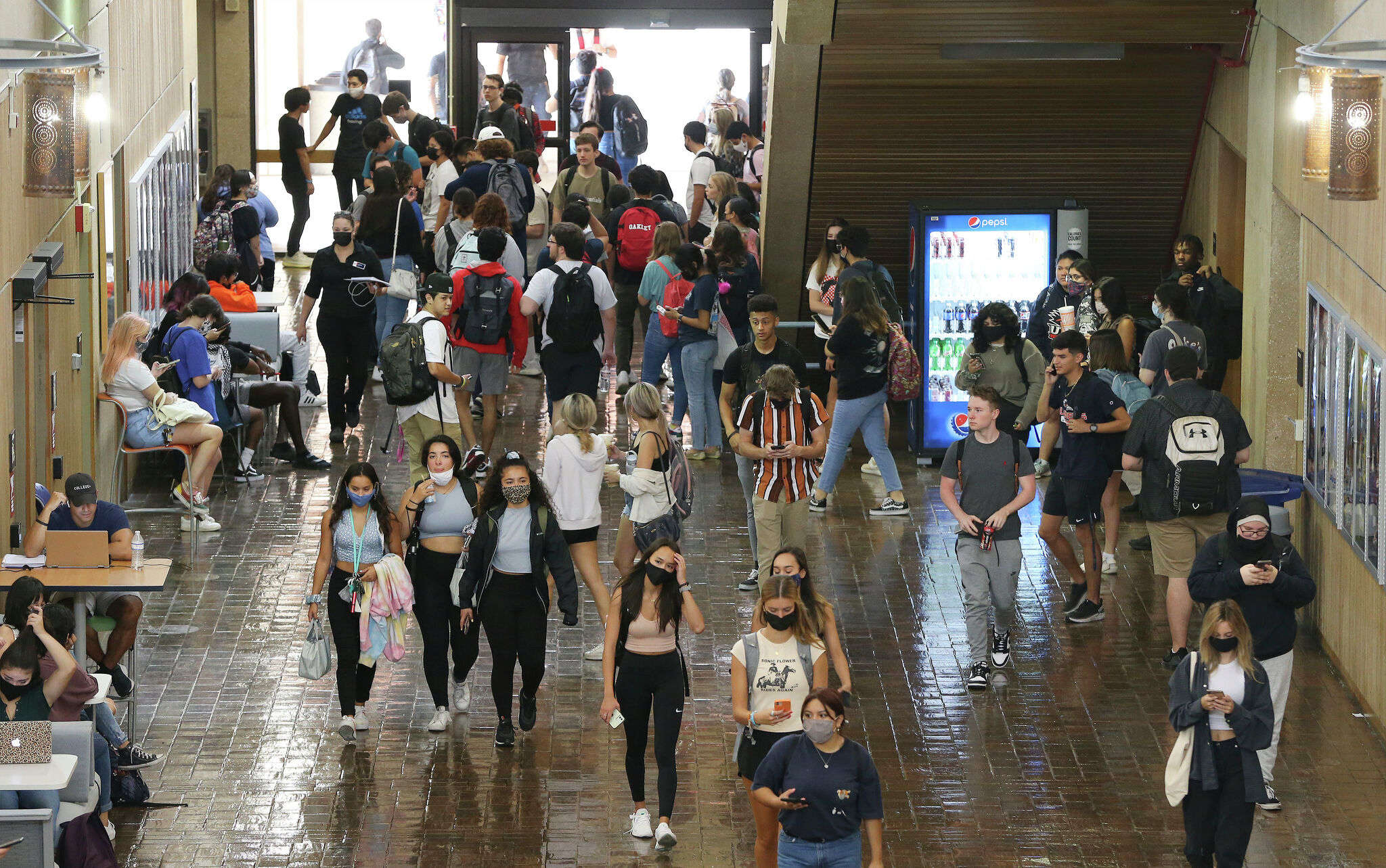 UTSA enrolls largest freshman class ever