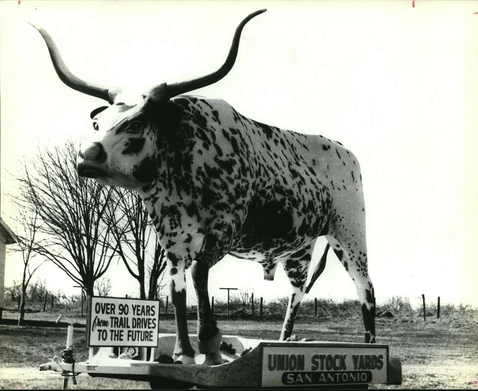 The story behind San Antonio's iconic longhorn statue