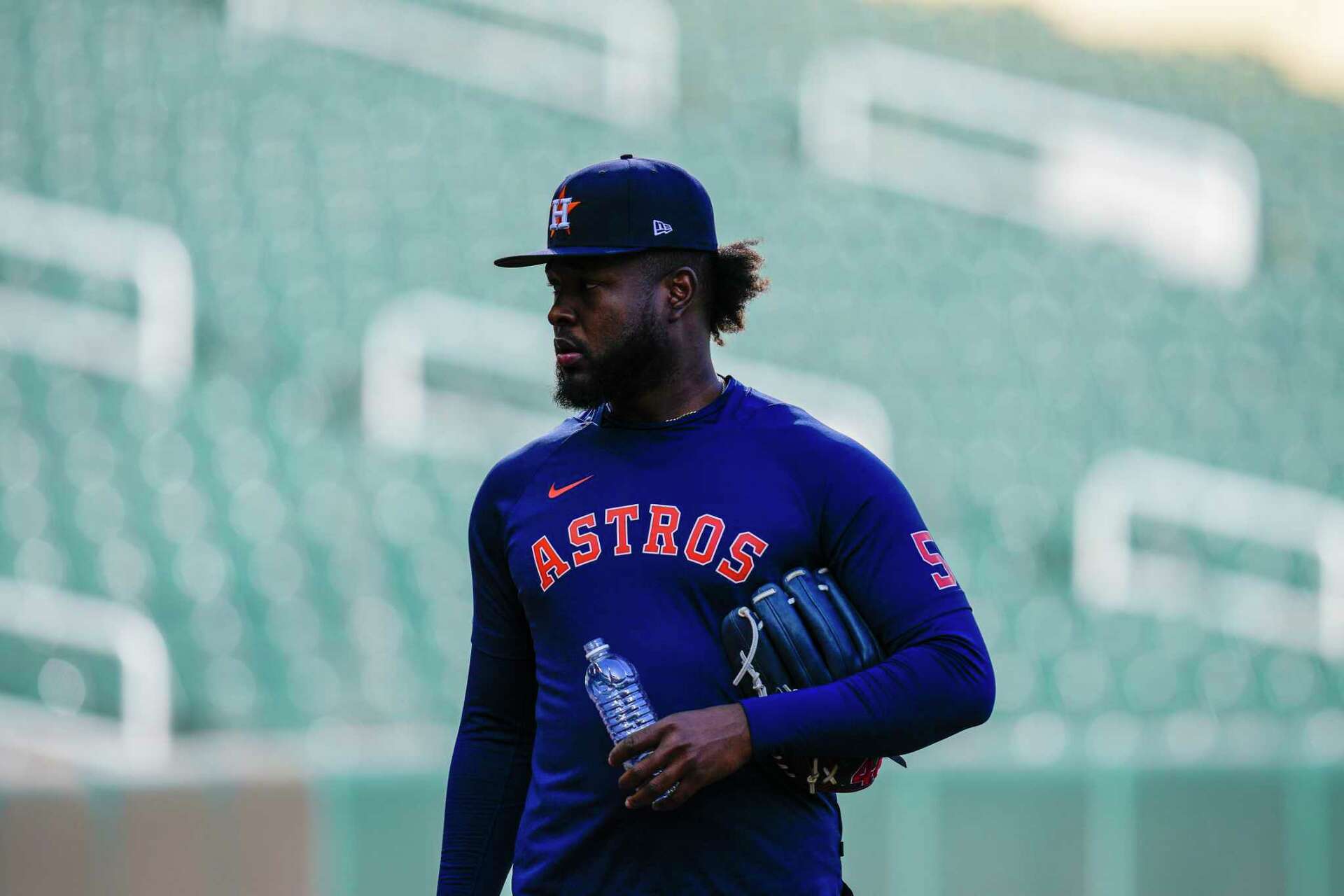 Houston Astros' Jeremy Peña shares story behind his double dance