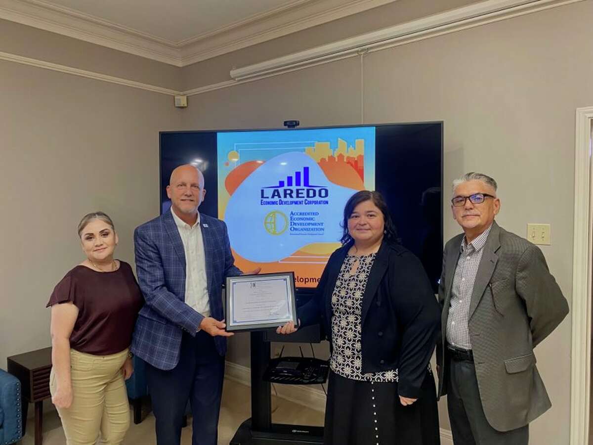 IEDC presents Silver Awards to LEDC, MileOne