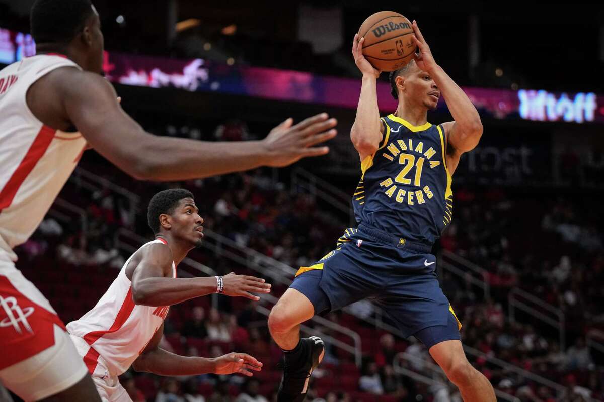 Houston Rockets: Work remains, but defense shows early improvement