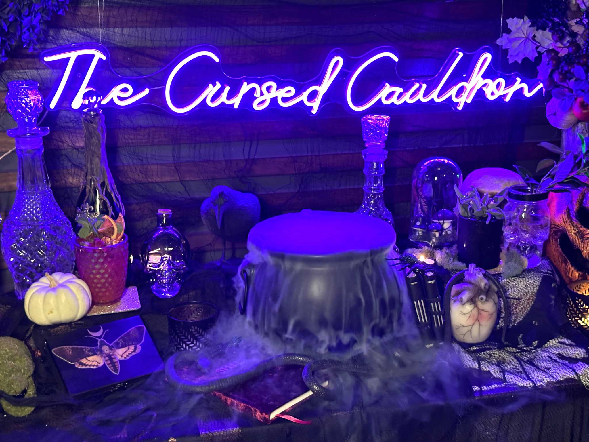 Halloween pop-up to offer spooky fun, cocktails on Washington Corridor