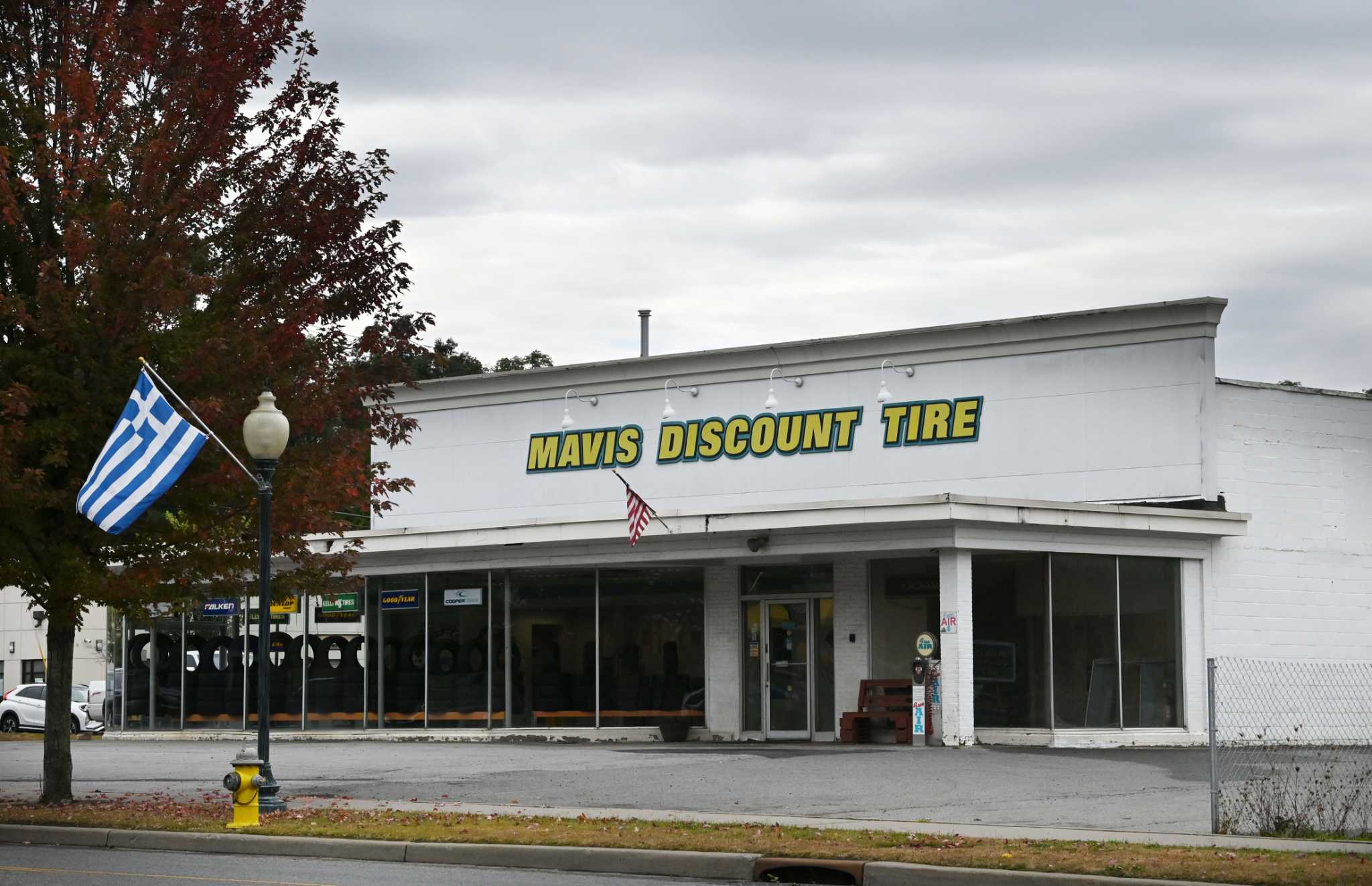 Editorial: Inaudible and inexplicable