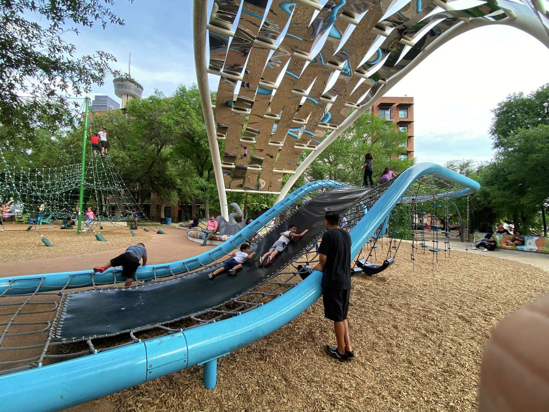 Yanaguana Garden at Hemisfair - Ultimate guide to the TX gem