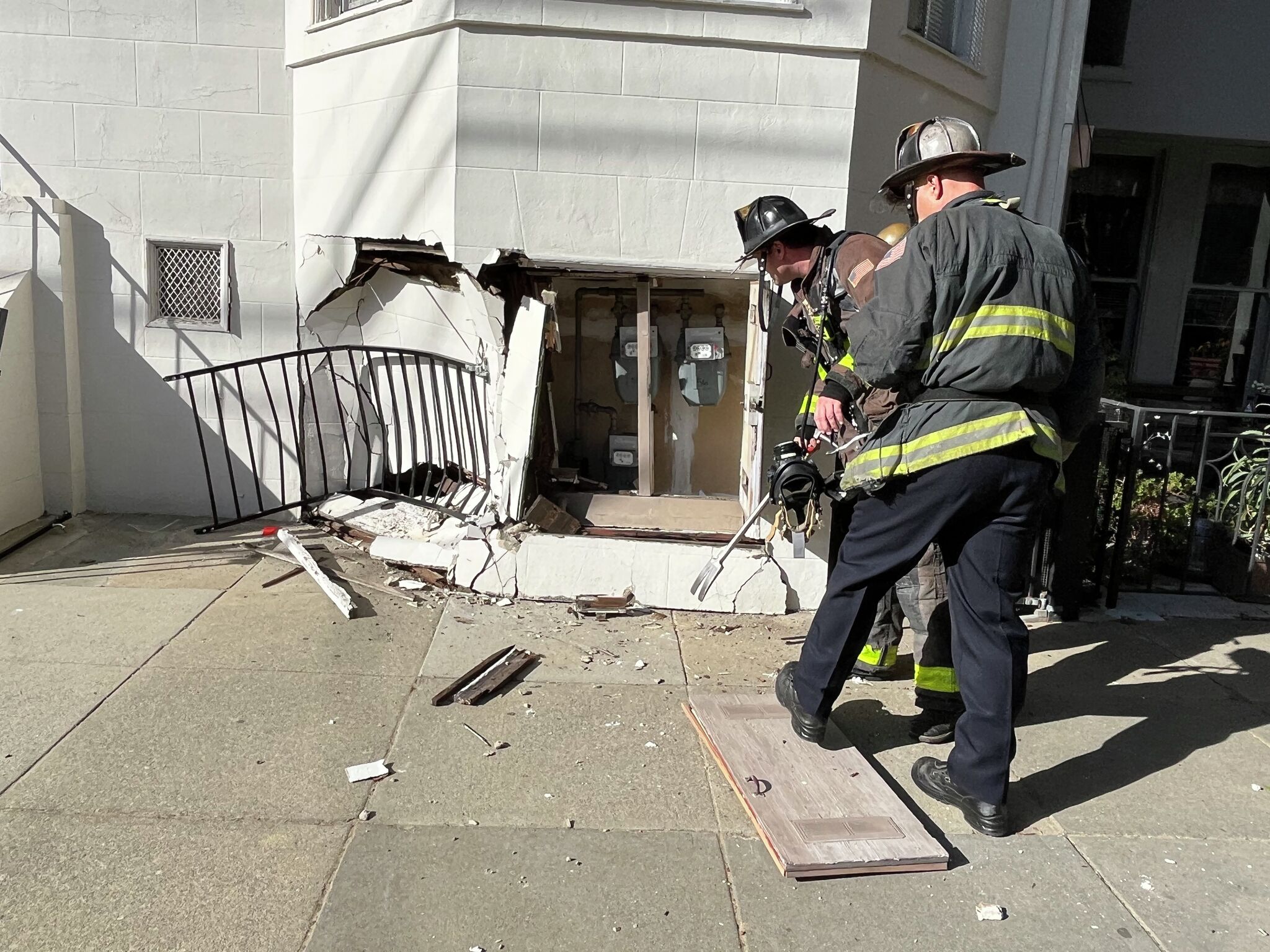 S.F. block evacuated after driver crashes into gas meter