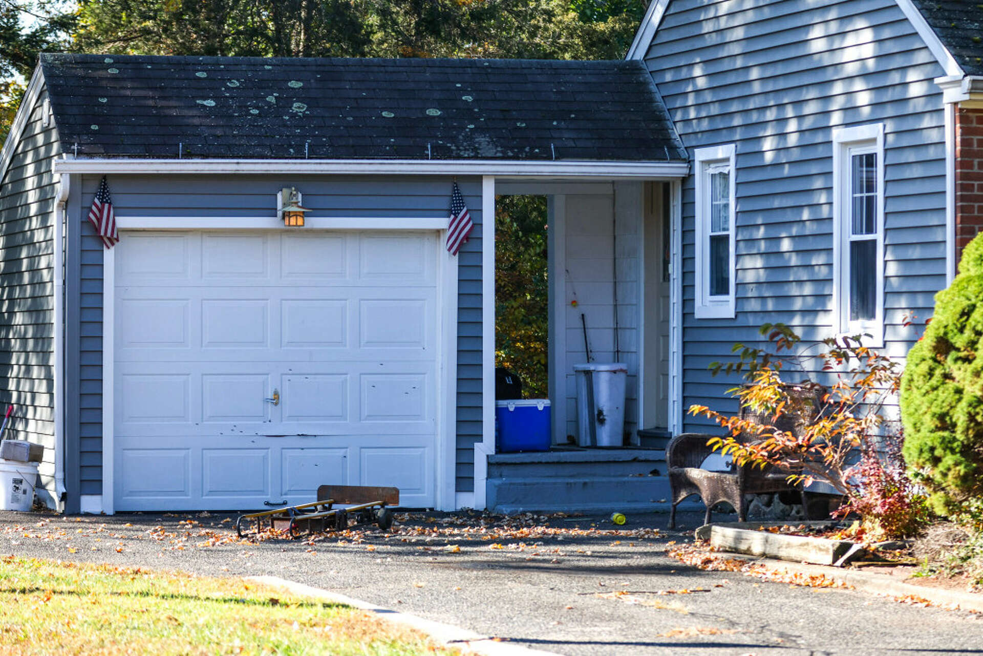 Report: Brother of man who killed Bristol cops warned mom of ambush