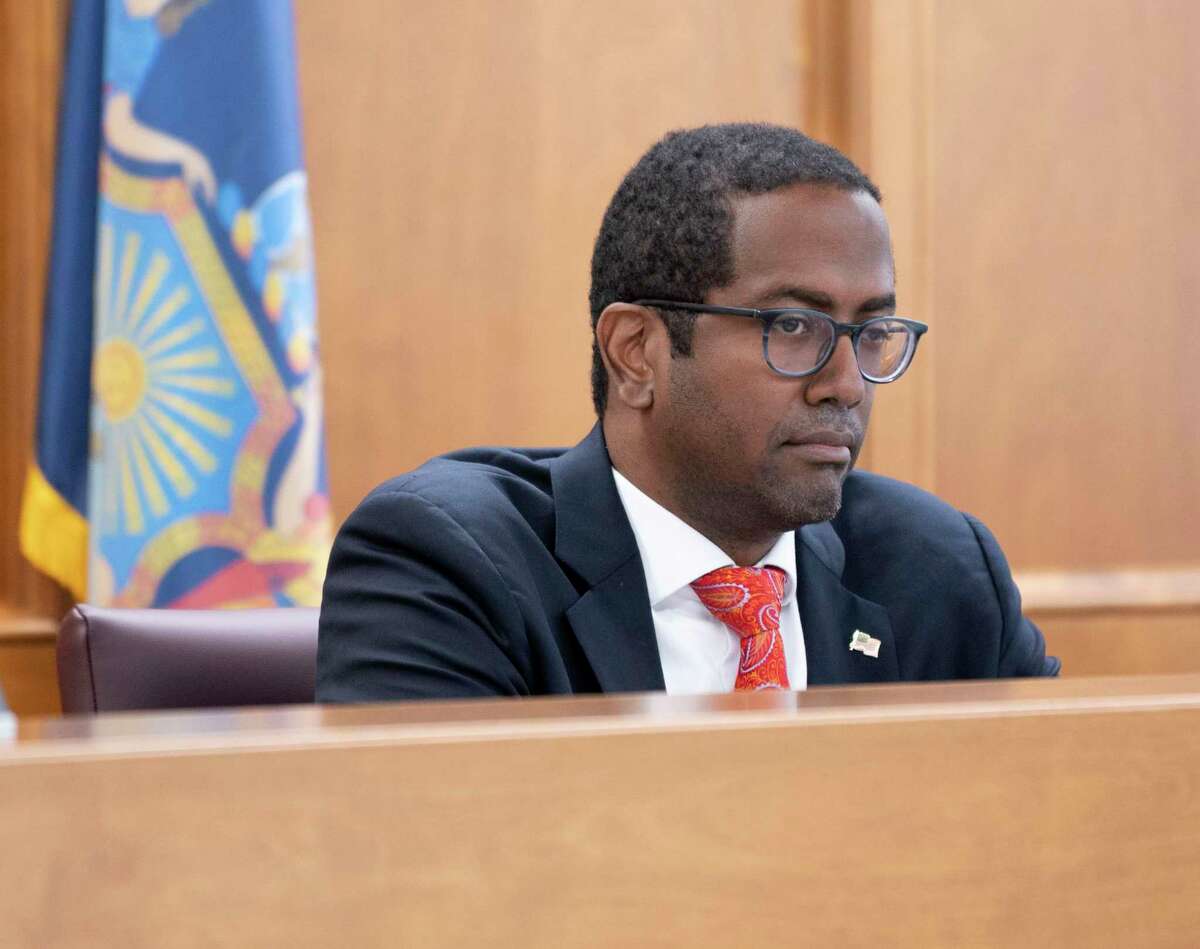 New York regulators: No more money for wind, solar developers