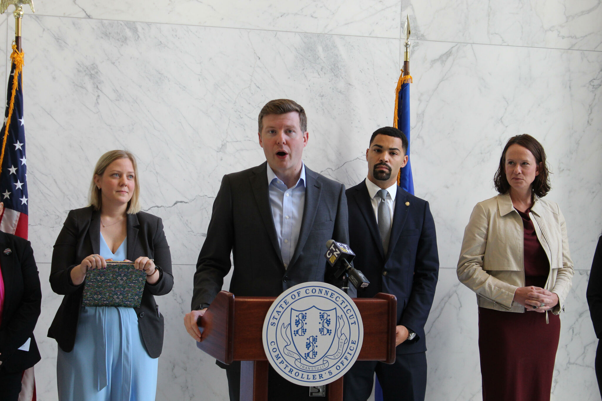 CT state insurance to cover fertility treatments for LGBTQ people