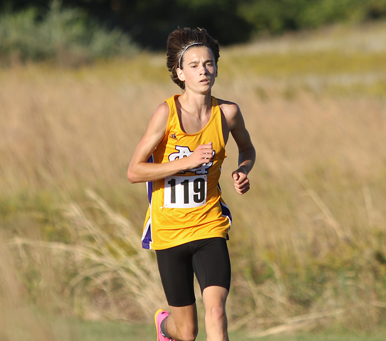 Max effort propels CM cross to repeat as MVC champion