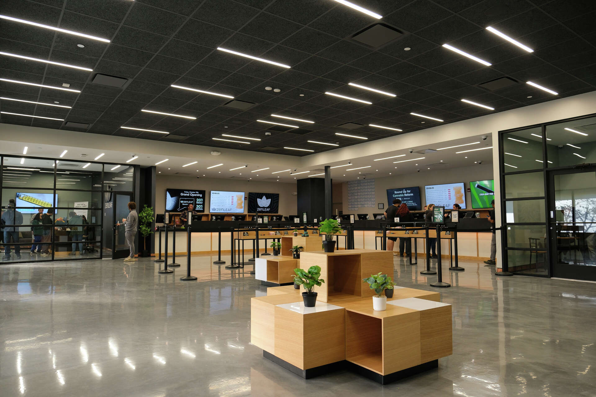 Zen Leaf opens cannabis dispensary in Newington, its fourth in CT