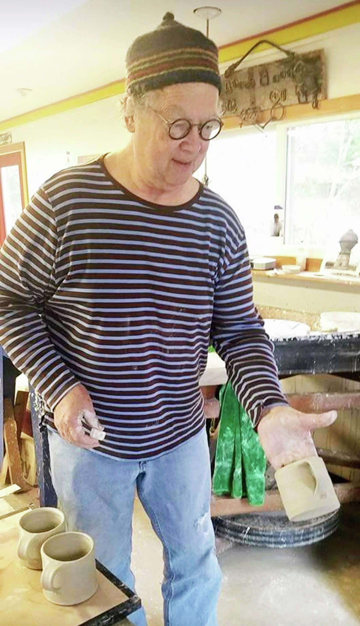 Art community remembers Dan Anderson at SIUE exhibition