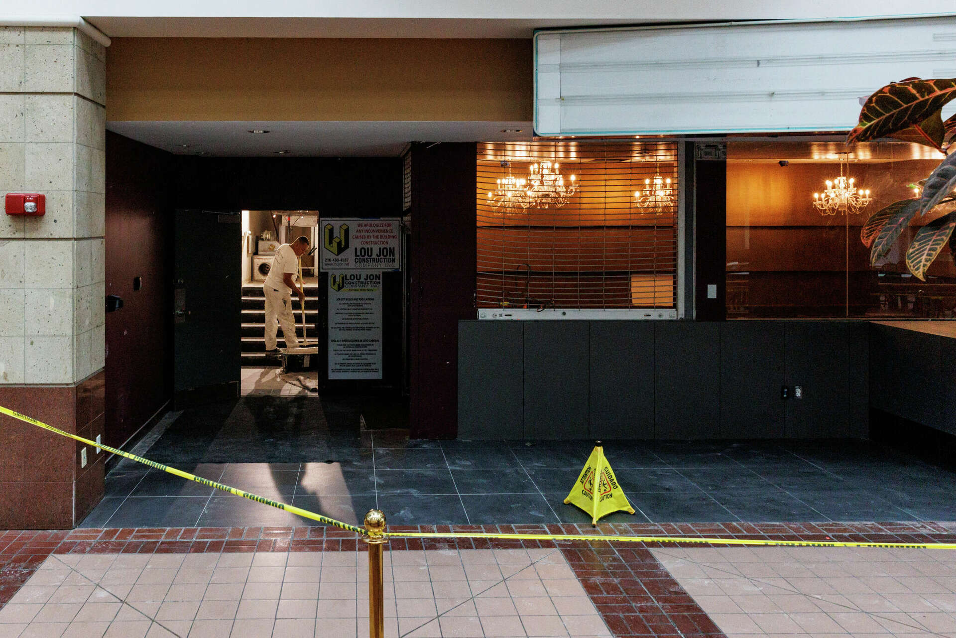 Wonder Theatre's future home at Wonderland mall is taking shape