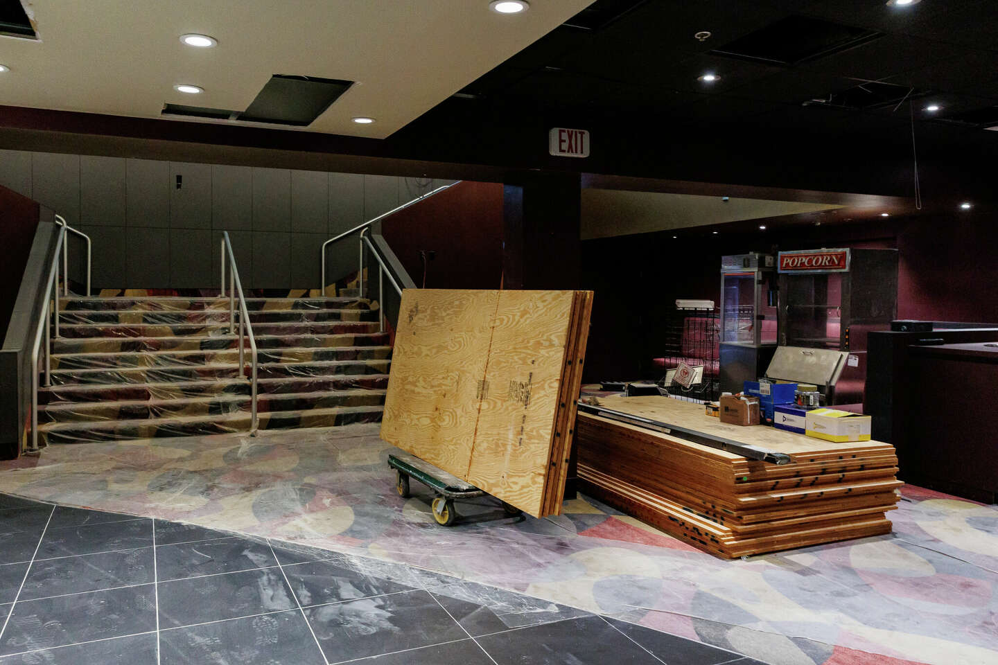 Wonder Theatre's future home at Wonderland mall is taking shape