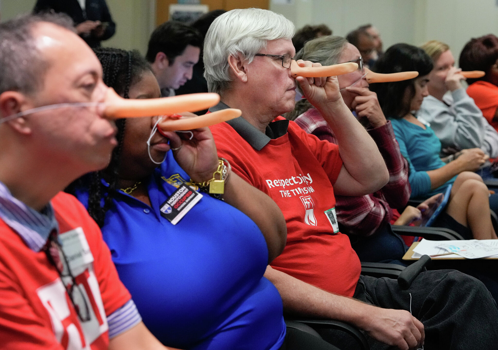 Houston ISD board approves new principal evaluation system