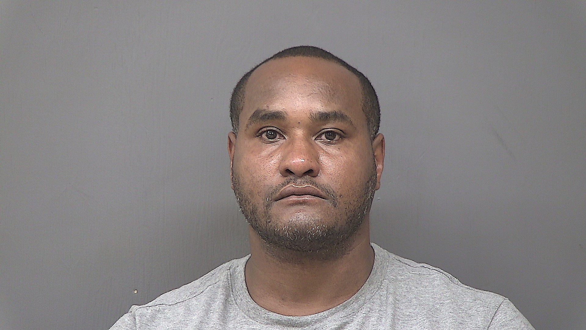 Officials: Norwich police arrest man accused of pistol-whipping woman