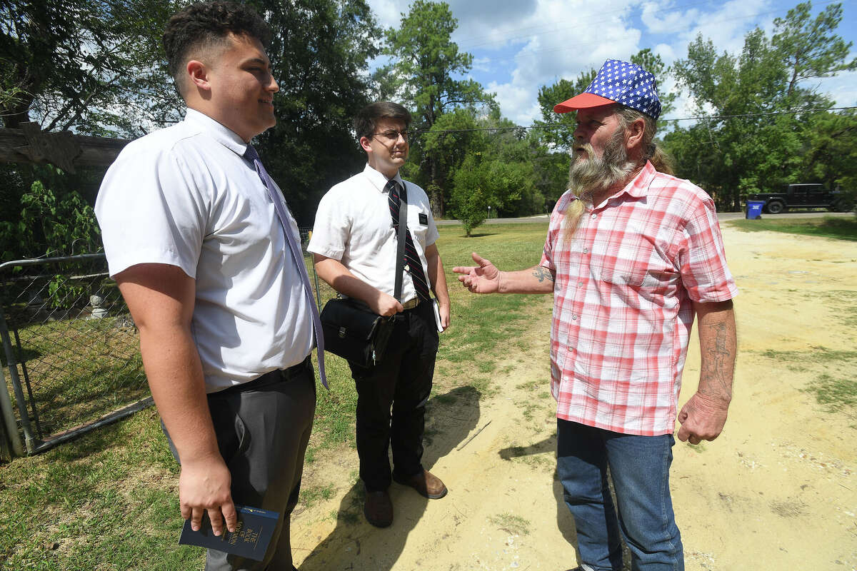 LDS youth are on a mission to serve in Southeast Texas