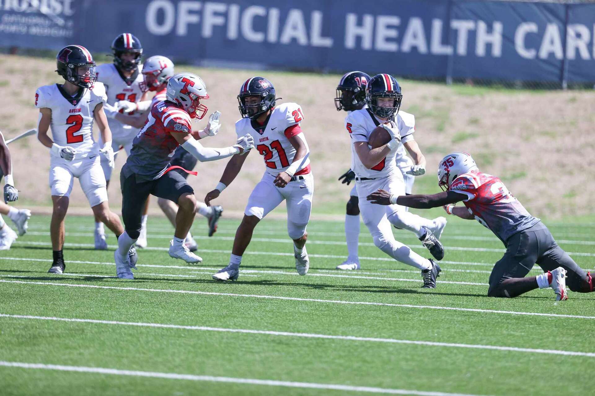 Travis football takes big step toward playoffs with win over FB Austin
