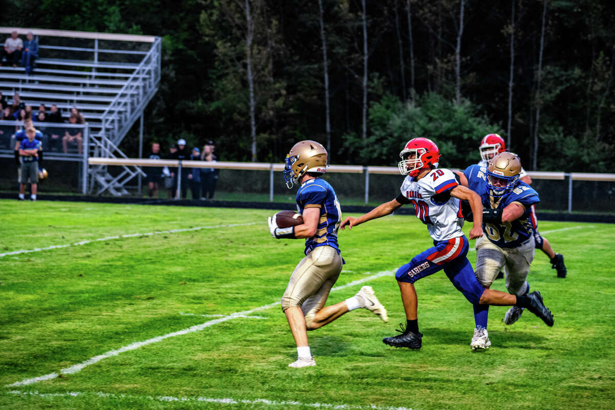 Onekama football loses to Au Gres-Sims