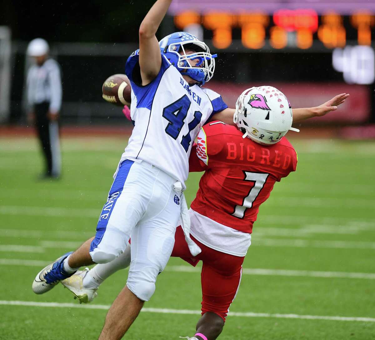 Greenwich High School football defeats Darien to improve to 5-0