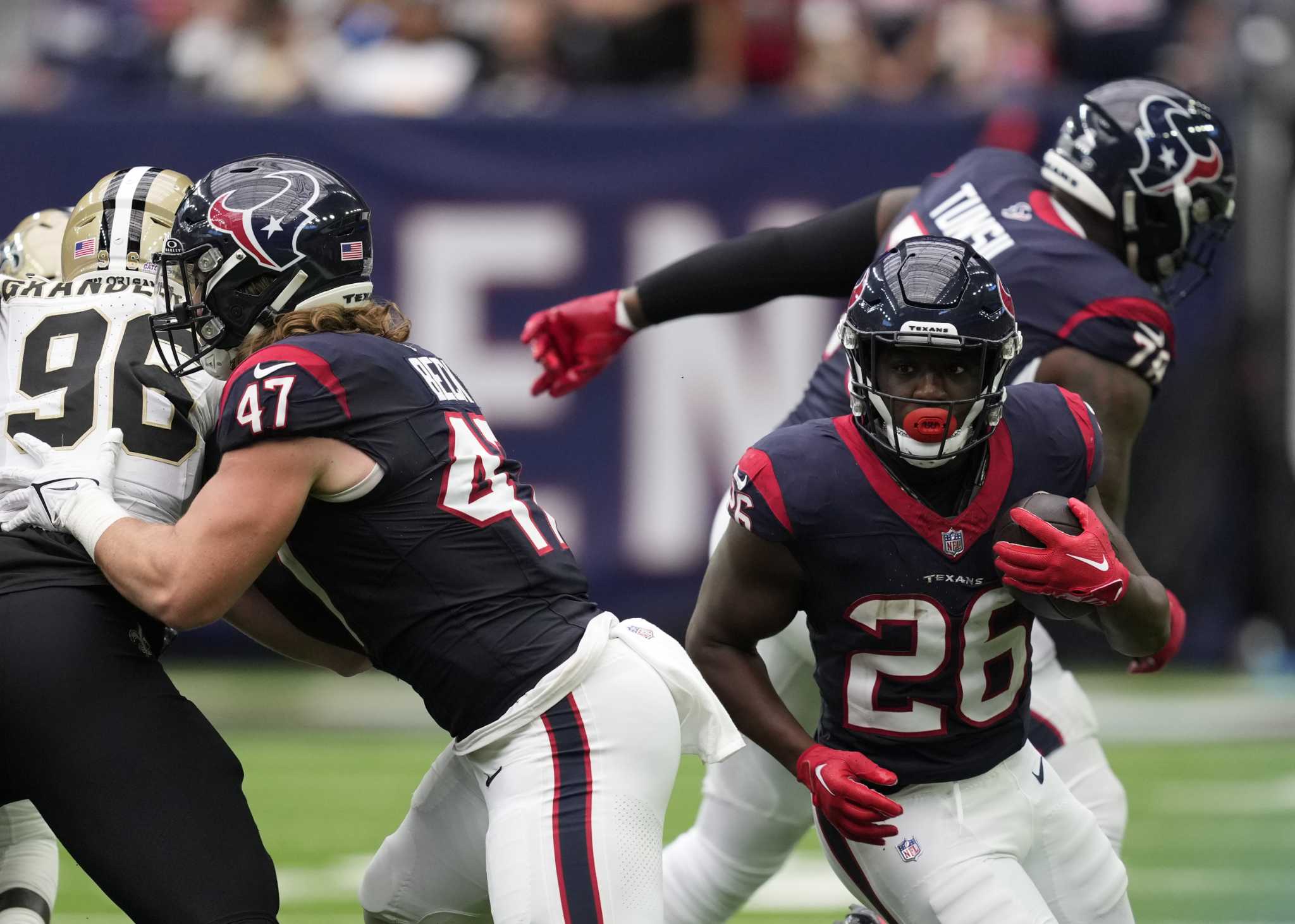 Houston Texans eye strength in numbers to get running game going