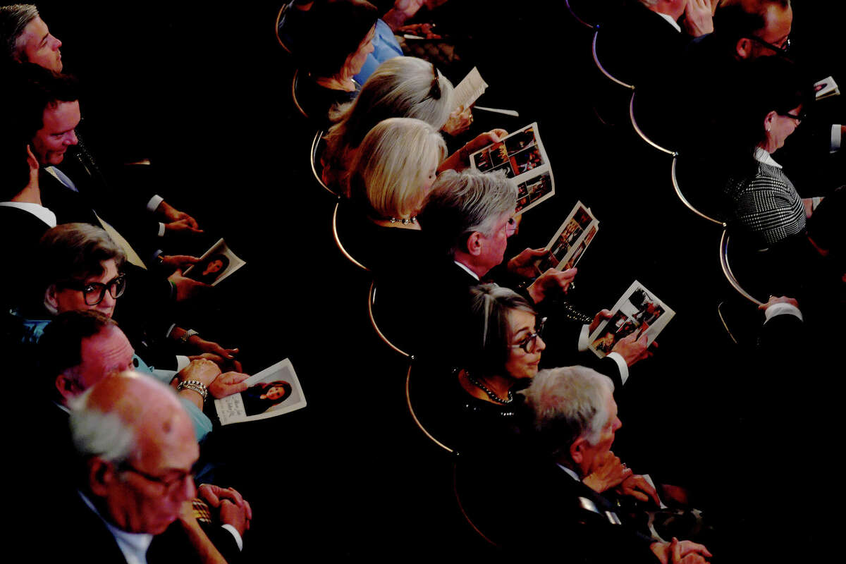 Hundreds fill Temple Emanuel for Allison Nathan Getz funeral Sunday