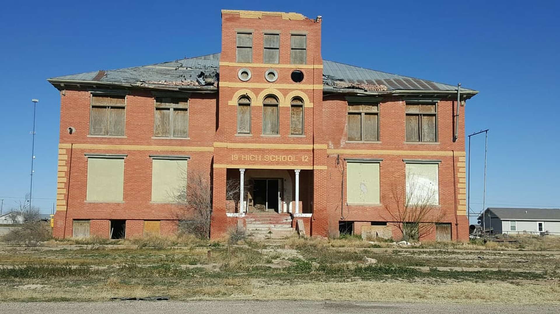 Best ghost towns in Texas—and why they're so eerie