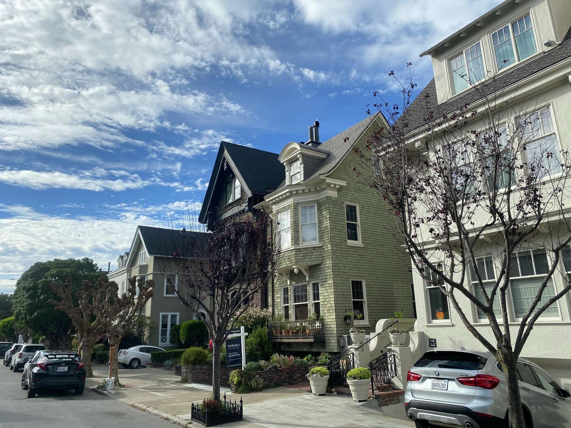 Julia Roberts’ S.F. home, listed at nearly $12M, quickly gets a buyer