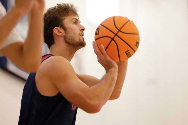 St. Mary’s junior Augustas Marciulionis steps out of father’s shadow