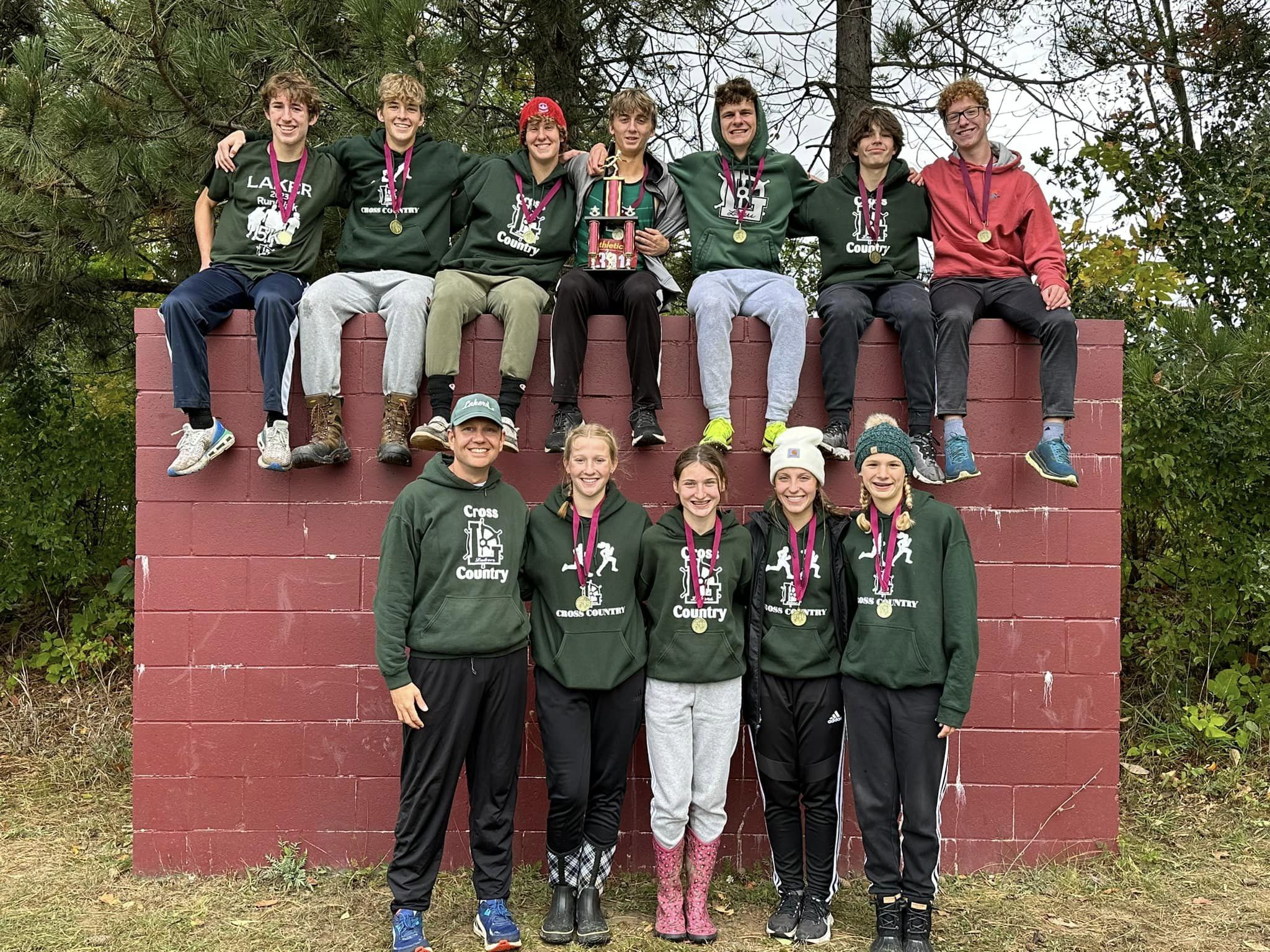 Elkton-Pigeon-Bay Port Laker cross country won the Mayville invite