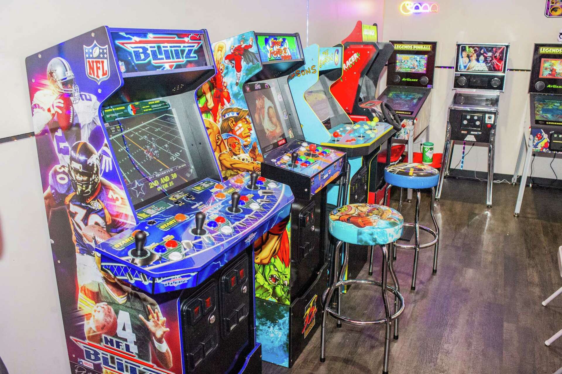 Houston area residents turn shipping container into 8-0 Retro Arcade