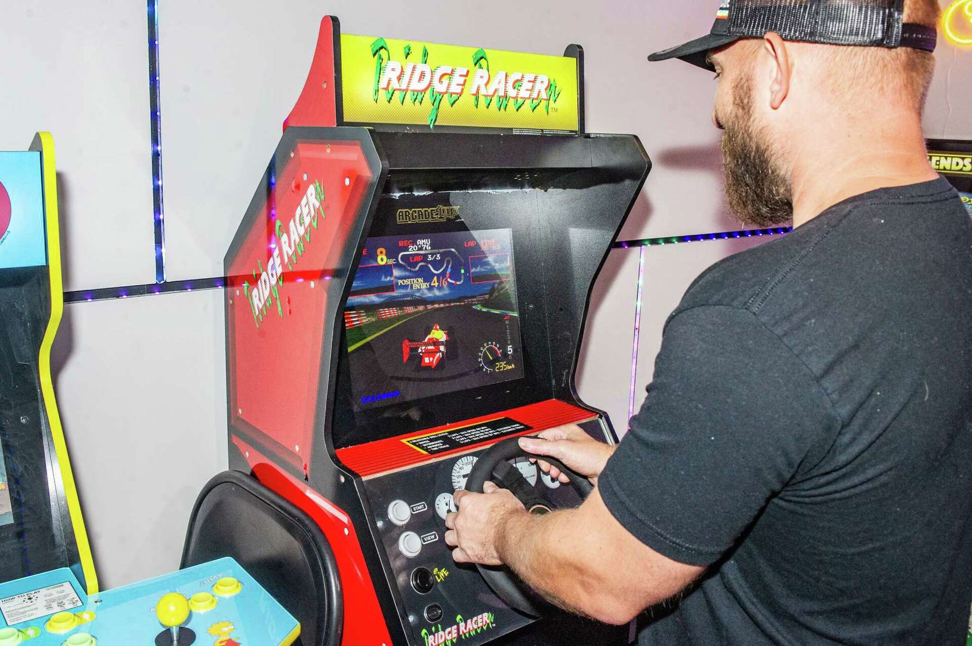 Houston area residents turn shipping container into 8-0 Retro Arcade
